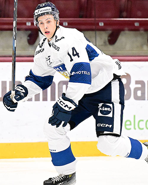 Julius Saari - Stats, Contract, Salary & More