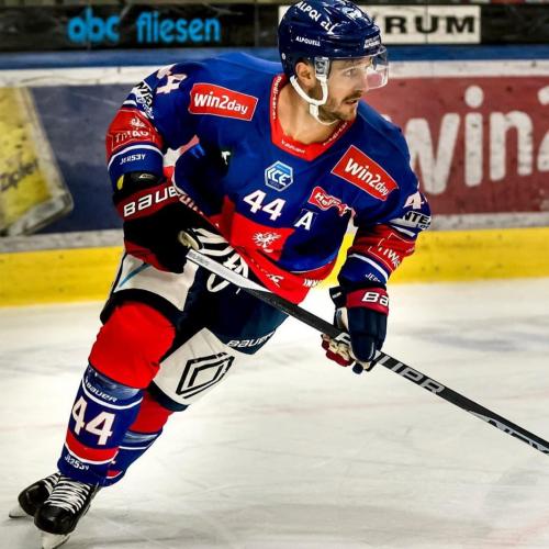 Thomas Mader - Stats, Contract, Salary & More
