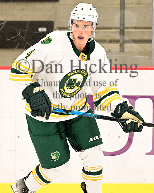 Finn Loftus - Stats & Facts - Elite Prospects