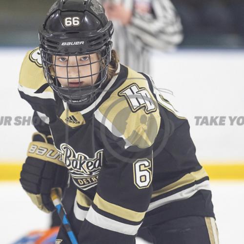 Liam Weaver - Stats, Contract, Salary & More
