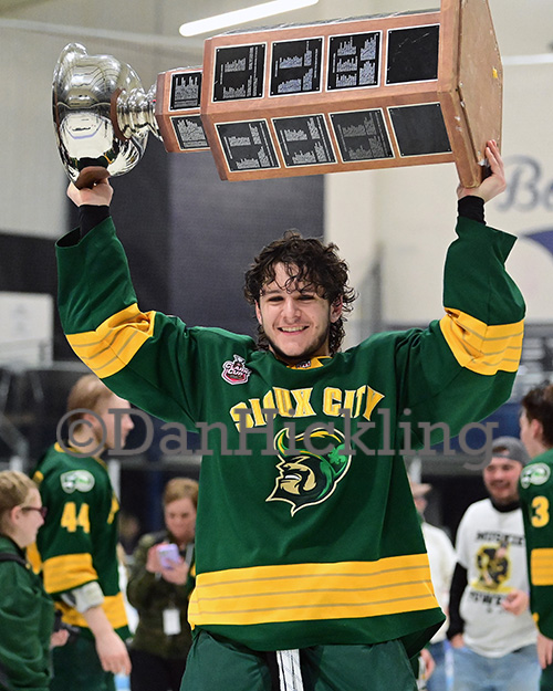 Dylan James - Elite Prospects