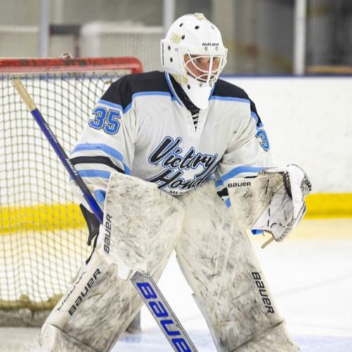 Carson Barnes - Stats & Facts - Elite Prospects