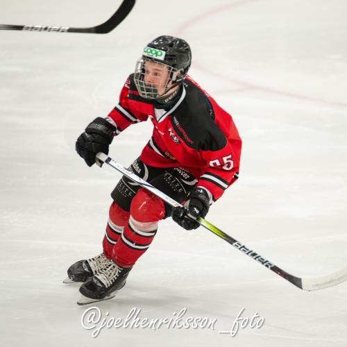 Isak Andreasson - Stats, Contract, Salary & More