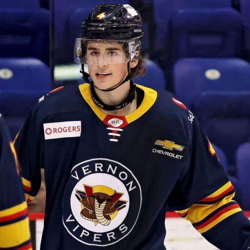 Jett Quaschnick - Stats, Contract, Salary & More