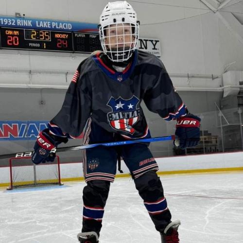 Hunter Kennedy - Stats, Contract, Salary & More