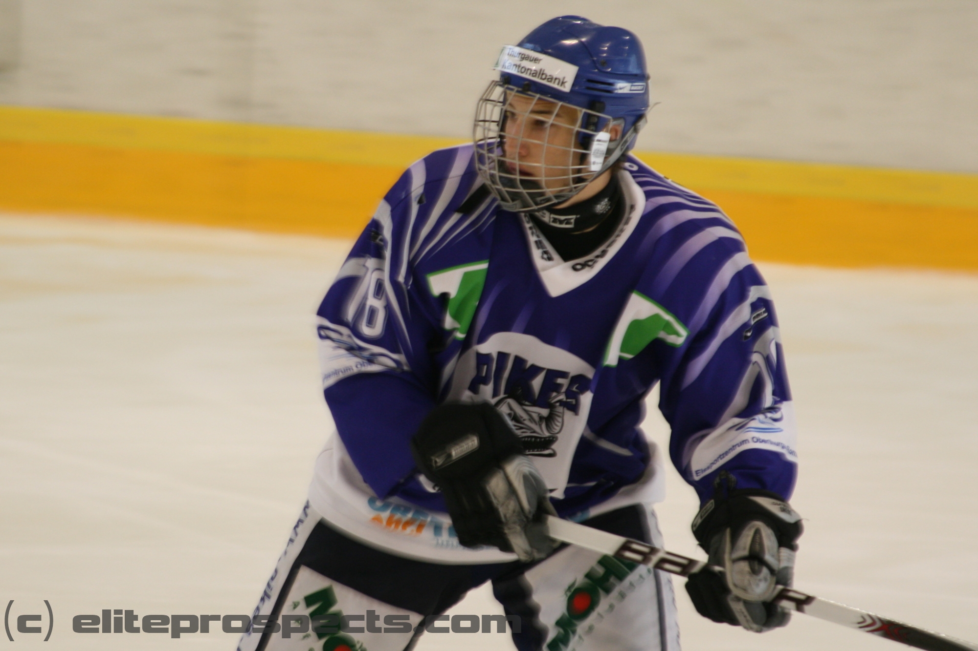 Elite Prospects - Max Reisinger Photo Gallery
